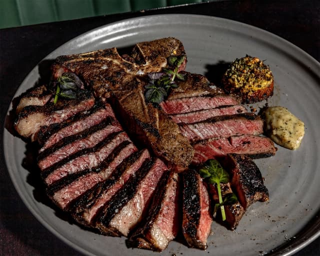The 6 Best Steakhouses in Miami